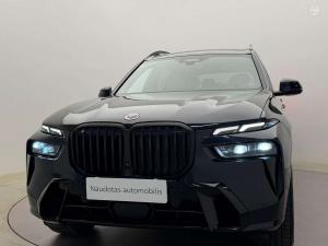 Melns BMW X7 2023 Panevēža, ar dzinēja tilpumu 2.99 L un nobraukumu 149 tūkst. km par 82990 €, foto 42 vietnē AUTOMOTO.COM.LV