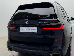 Melns BMW X7 2023 Panevēža, ar dzinēja tilpumu 2.99 L un nobraukumu 149 tūkst. km par 82990 €, foto 44 vietnē AUTOMOTO.COM.LV