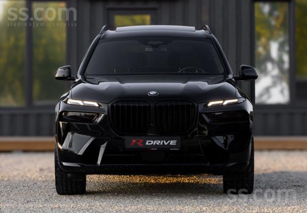 Melns BMW X7 2023 Jelgava, ar dzinēja tilpumu 3.00 L un nobraukumu 84 tūkst. km par 84900 €, foto 3 vietnē AUTOMOTO.COM.LV