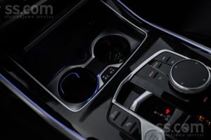 Black BMW X7 2023 in Jelgava, with an engine capacity of 3.00 L and mileage of 84 thousand km for 84900 €, photo 22 on AUTOMOTO.COM.LV