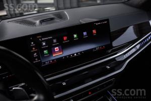 Black BMW X7 2023 in Jelgava, with an engine capacity of 3.00 L and mileage of 84 thousand km for 84900 €, photo 32 on AUTOMOTO.COM.LV