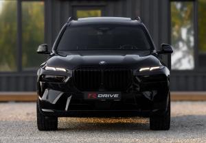 Черный БМВ X7 2023 в Елгава, объемом двигателя 3.00 л и пробегом 84 тыс. км за 84900 €, фото 4 на AUTOMOTO.COM.LV