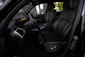 Черный БМВ X7 2023 в Елгава, объемом двигателя 3.00 л и пробегом 84 тыс. км за 84900 €, фото 9 на AUTOMOTO.COM.LV