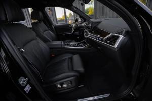 Черный БМВ X7 2023 в Елгава, объемом двигателя 3.00 л и пробегом 84 тыс. км за 84900 €, фото 14 на AUTOMOTO.COM.LV