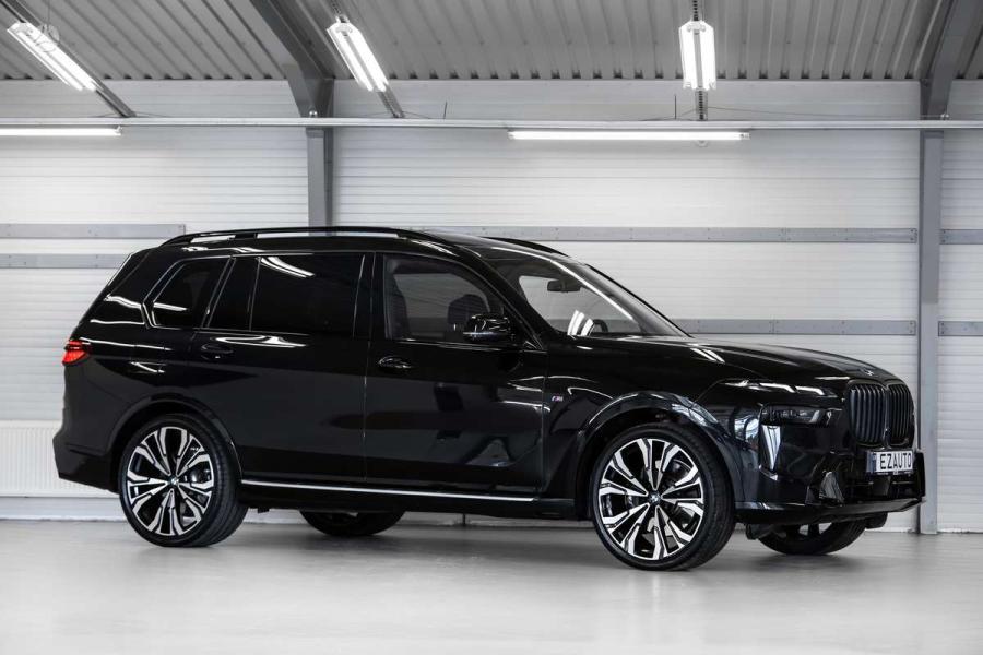 Melns BMW X7 2023 Tukums, ar dzinēja tilpumu 2.99 L un nobraukumu 85 tūkst. km par 76777 €, foto 6 vietnē AUTOMOTO.COM.LV