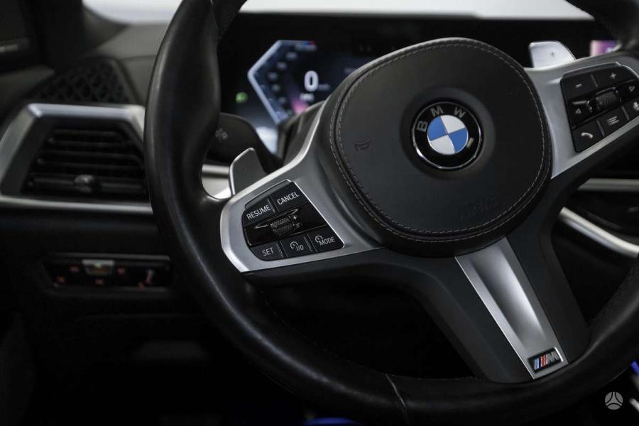 Melns BMW X7 2023 Tukums, ar dzinēja tilpumu 2.99 L un nobraukumu 85 tūkst. km par 76777 €, foto 42 vietnē AUTOMOTO.COM.LV