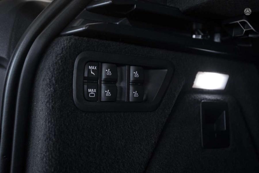 Melns BMW X7 2023 Tukums, ar dzinēja tilpumu 2.99 L un nobraukumu 85 tūkst. km par 76777 €, foto 56 vietnē AUTOMOTO.COM.LV