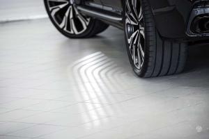 Melns BMW X7 2023 Tukums, ar dzinēja tilpumu 2.99 L un nobraukumu 85 tūkst. km par 76777 €, foto 60 vietnē AUTOMOTO.COM.LV