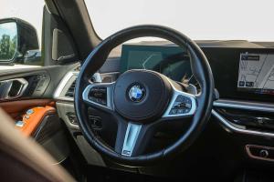 Melns BMW X7 2023 Kauņa, ar dzinēja tilpumu 2.99 L un nobraukumu 82 tūkst. km par 76950 €, foto 16 vietnē AUTOMOTO.COM.LV