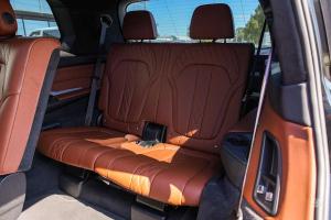 Melns BMW X7 2023 Kauņa, ar dzinēja tilpumu 2.99 L un nobraukumu 82 tūkst. km par 76950 €, foto 37 vietnē AUTOMOTO.COM.LV