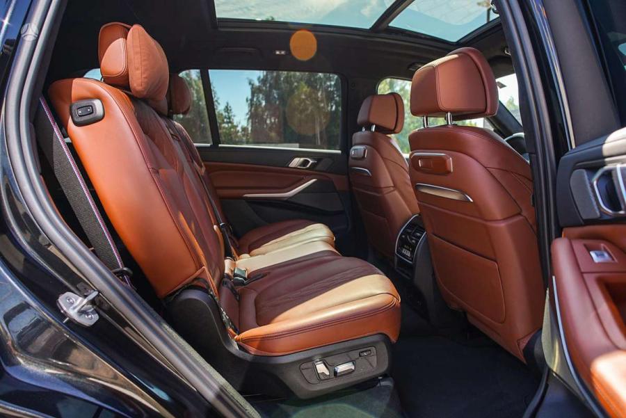 Melns BMW X7 2023 Kauņa, ar dzinēja tilpumu 2.99 L un nobraukumu 82 tūkst. km par 76950 €, foto 39 vietnē AUTOMOTO.COM.LV