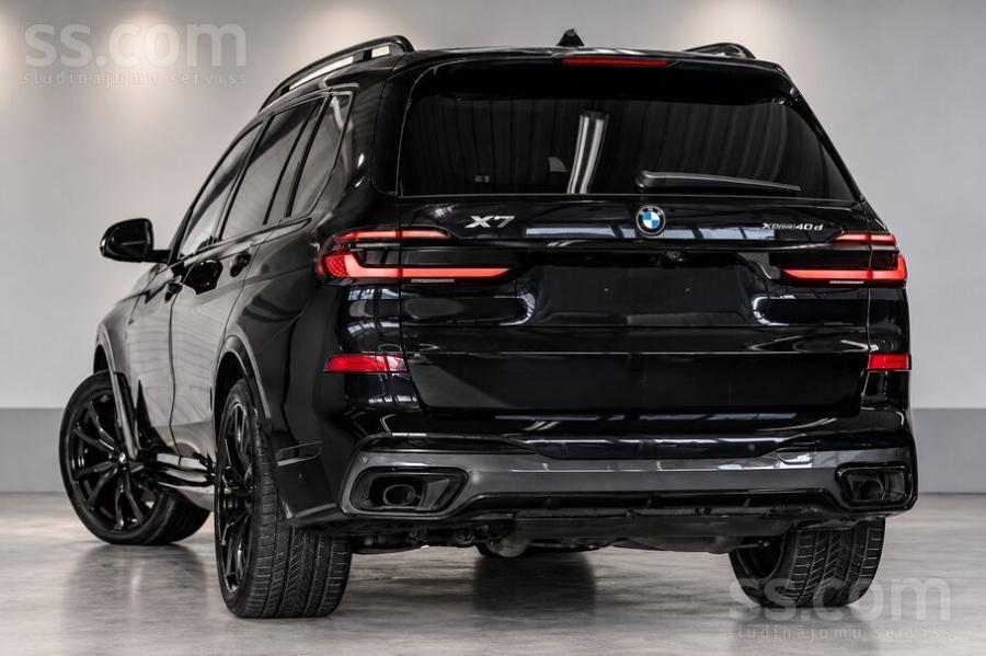 Melns BMW X7 2023 Tukums, ar dzinēja tilpumu 3.00 L un nobraukumu 77 tūkst. km par 79990 €, foto 3 vietnē AUTOMOTO.COM.LV