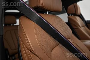 Melns BMW X7 2023 Tukums, ar dzinēja tilpumu 3.00 L un nobraukumu 77 tūkst. km par 79990 €, foto 8 vietnē AUTOMOTO.COM.LV