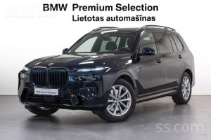 Black BMW X7 2024 in Riga, with an engine capacity of 3.00 L and mileage of 6 thousand km for 88900 €, photo  on AUTOMOTO.COM.LV