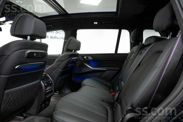 Melns BMW X7 2024 Rīga, ar dzinēja tilpumu 3.00 L un nobraukumu 6 tūkst. km par 88900 €, foto 7 vietnē AUTOMOTO.COM.LV