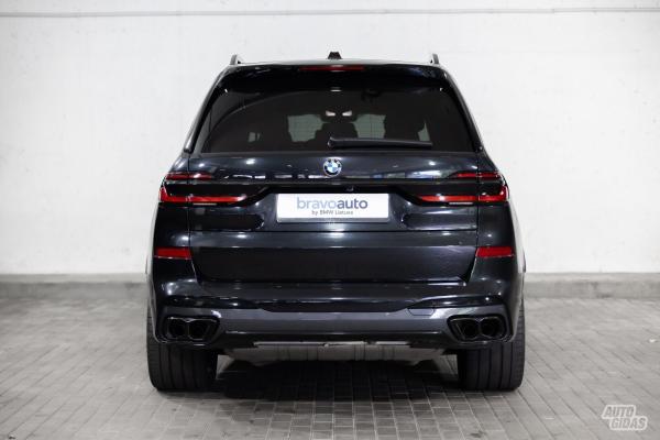 Melns BMW X7 2024 Viļņa, ar dzinēja tilpumu 4.40 L un nobraukumu 54 tūkst. km par 105993 €, foto 10 vietnē AUTOMOTO.COM.LV