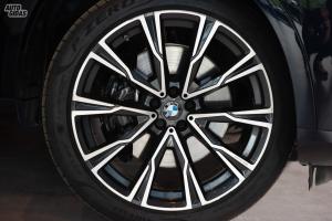 Black BMW X7 2024 in Kaunas, with an engine capacity of 3.00 L and mileage of 29 thousand km for 87900 €, photo 10 on AUTOMOTO.COM.LV