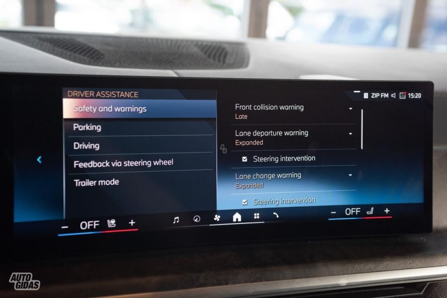 Black BMW X7 2024 in Kaunas, with an engine capacity of 3.00 L and mileage of 29 thousand km for 87900 €, photo 13 on AUTOMOTO.COM.LV
