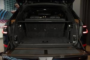 Black BMW X7 2024 in Kaunas, with an engine capacity of 3.00 L and mileage of 29 thousand km for 87900 €, photo 25 on AUTOMOTO.COM.LV