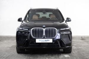 Черный БМВ X7 2024 в Вильнюс, объемом двигателя 3.00 л и пробегом 68 тыс. км за 93441 €, фото 3 на AUTOMOTO.COM.LV