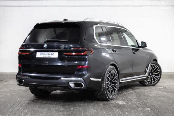 Melns BMW X7 2024 Viļņa, ar dzinēja tilpumu 3.00 L un nobraukumu 68 tūkst. km par 93441 €, foto 9 vietnē AUTOMOTO.COM.LV