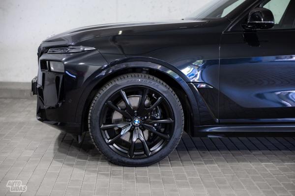 Melns BMW X7 2024 Viļņa, ar dzinēja tilpumu 4.40 L un nobraukumu 21 tūkst. km par 94991 €, foto 5 vietnē AUTOMOTO.COM.LV