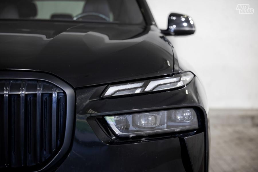 Melns BMW X7 2024 Viļņa, ar dzinēja tilpumu 3.00 L un nobraukumu 99 tūkst. km par 80991 €, foto 7 vietnē AUTOMOTO.COM.LV