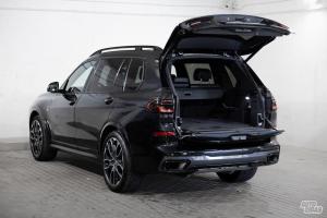 Melns BMW X7 2024 Viļņa, ar dzinēja tilpumu 3.00 L un nobraukumu 99 tūkst. km par 80991 €, foto 14 vietnē AUTOMOTO.COM.LV