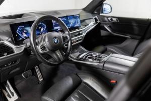 Melns BMW X7 2024 Viļņa, ar dzinēja tilpumu 3.00 L un nobraukumu 99 tūkst. km par 80991 €, foto 19 vietnē AUTOMOTO.COM.LV