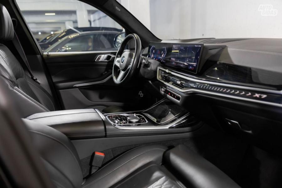 Melns BMW X7 2024 Viļņa, ar dzinēja tilpumu 3.00 L un nobraukumu 99 tūkst. km par 80991 €, foto 27 vietnē AUTOMOTO.COM.LV