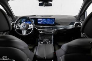 Melns BMW X7 2024 Viļņa, ar dzinēja tilpumu 3.00 L un nobraukumu 99 tūkst. km par 80991 €, foto 32 vietnē AUTOMOTO.COM.LV