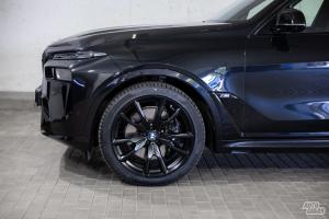 Melns BMW X7 2024 Viļņa, ar dzinēja tilpumu 4.40 L un nobraukumu 21 tūkst. km par 94771 €, foto 6 vietnē AUTOMOTO.COM.LV
