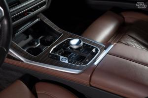 Melns BMW X7 2024 Kauņa, ar dzinēja tilpumu 3.00 L un nobraukumu 48 tūkst. km par 95000 €, foto 24 vietnē AUTOMOTO.COM.LV