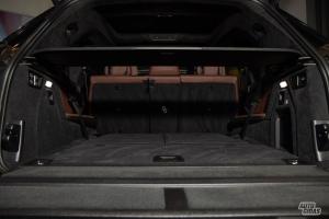 Melns BMW X7 2024 Kauņa, ar dzinēja tilpumu 3.00 L un nobraukumu 48 tūkst. km par 95000 €, foto 28 vietnē AUTOMOTO.COM.LV