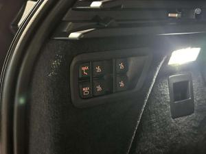 Black BMW X7 2025 in Vilnius, with an engine capacity of 2.99 L and mileage of 27 thousand km for 108000 €, photo 20 on AUTOMOTO.COM.LV