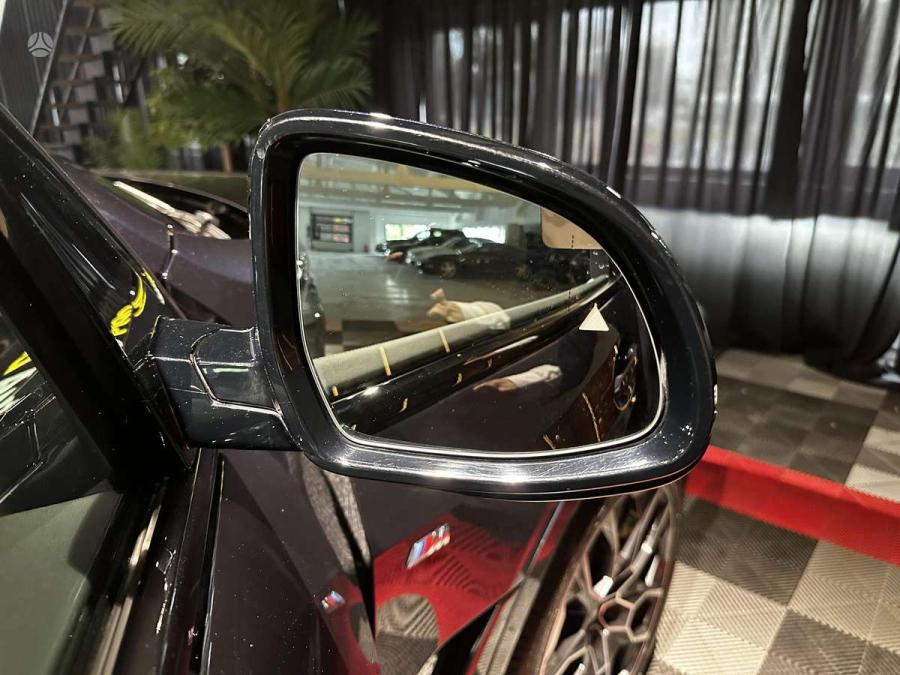 Black BMW X7 2025 in Vilnius, with an engine capacity of 2.99 L and mileage of 27 thousand km for 108000 €, photo 36 on AUTOMOTO.COM.LV