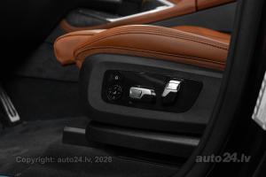Melns BMW X7 2025 Rīga, ar dzinēja tilpumu 3.00 L un nobraukumu 7 tūkst. km par 108900 €, foto 17 vietnē AUTOMOTO.COM.LV