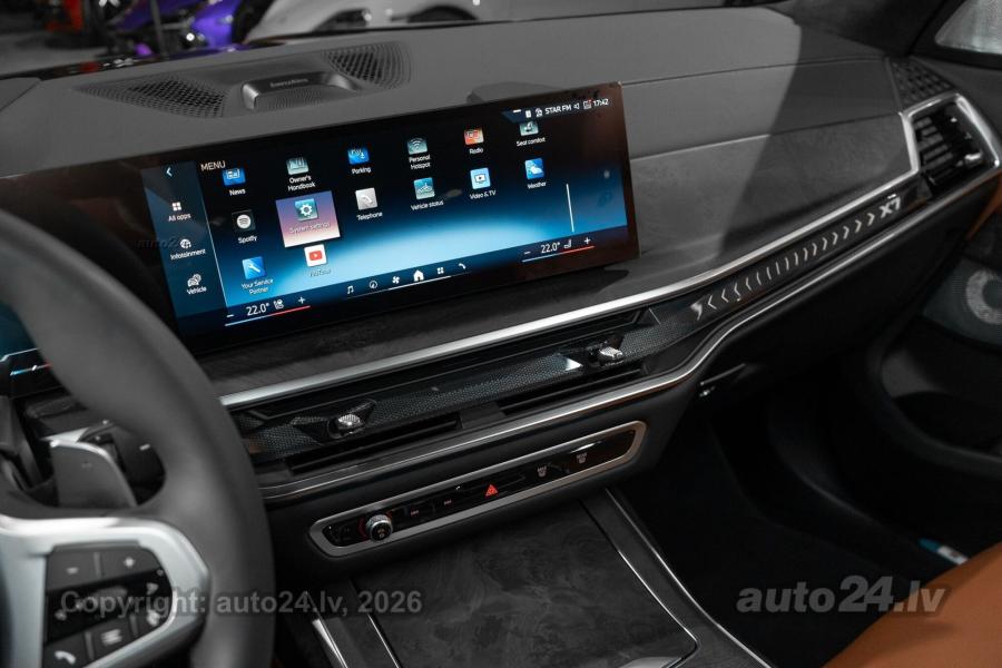 Melns BMW X7 2025 Rīga, ar dzinēja tilpumu 3.00 L un nobraukumu 7 tūkst. km par 108900 €, foto 22 vietnē AUTOMOTO.COM.LV