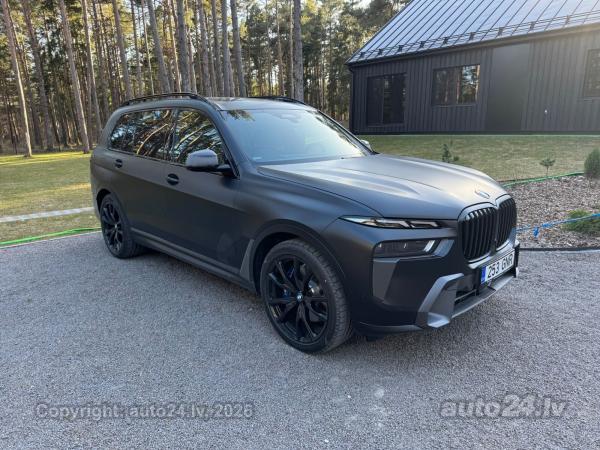 Черный БМВ X7 2026 в Курессааре, объемом двигателя 3.00 л и пробегом 7 тыс. км за 116000 €, фото 2 на AUTOMOTO.COM.LV