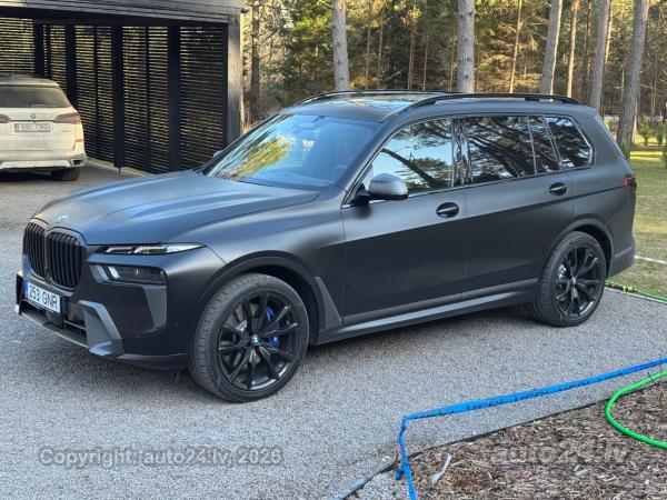 Черный БМВ X7 2026 в Курессааре, объемом двигателя 3.00 л и пробегом 7 тыс. км за 116000 €, фото 4 на AUTOMOTO.COM.LV