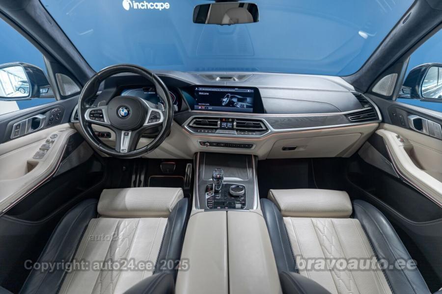 Black BMW X7 2019 in Tallinn, with an engine capacity of 2.99 L and mileage of 214 thousand km for 65900 €, photo 11 on AUTOMOTO.COM.LV