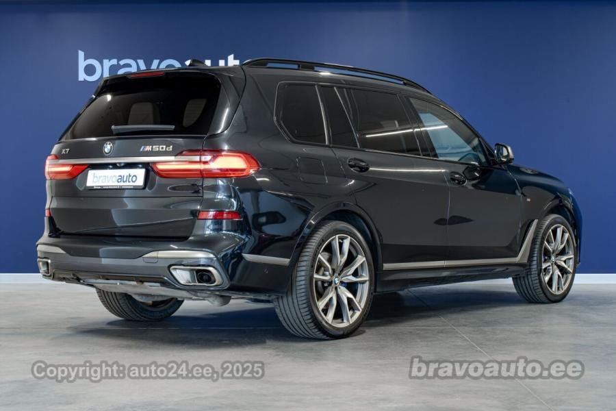 Melns BMW X7 2019 Tallina, ar dzinēja tilpumu 2.99 L un nobraukumu 214 tūkst. km par 65900 €, foto 2 vietnē AUTOMOTO.COM.LV