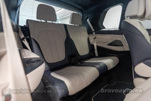 Melns BMW X7 2019 Tallina, ar dzinēja tilpumu 2.99 L un nobraukumu 214 tūkst. km par 65900 €, foto 10 vietnē AUTOMOTO.COM.LV