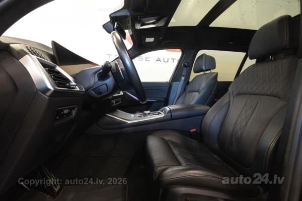 Black BMW X7 2023 in Tartu, with an engine capacity of 2.99 L and mileage of 0 thousand km for 79000 €, photo 5 on AUTOMOTO.COM.LV