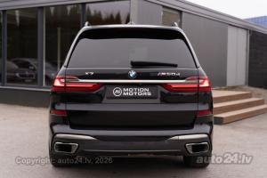 Black BMW X7 2019 in Tallinn, with an engine capacity of 3.00 L and mileage of 215 thousand km for 59950 €, photo 4 on AUTOMOTO.COM.LV