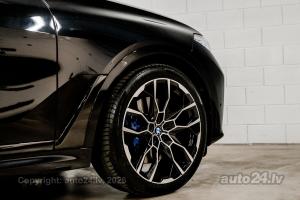 Melns BMW X7 2019 Pērnava, ar dzinēja tilpumu 3.00 L un nobraukumu 154 tūkst. km par 47990 €, foto 10 vietnē AUTOMOTO.COM.LV