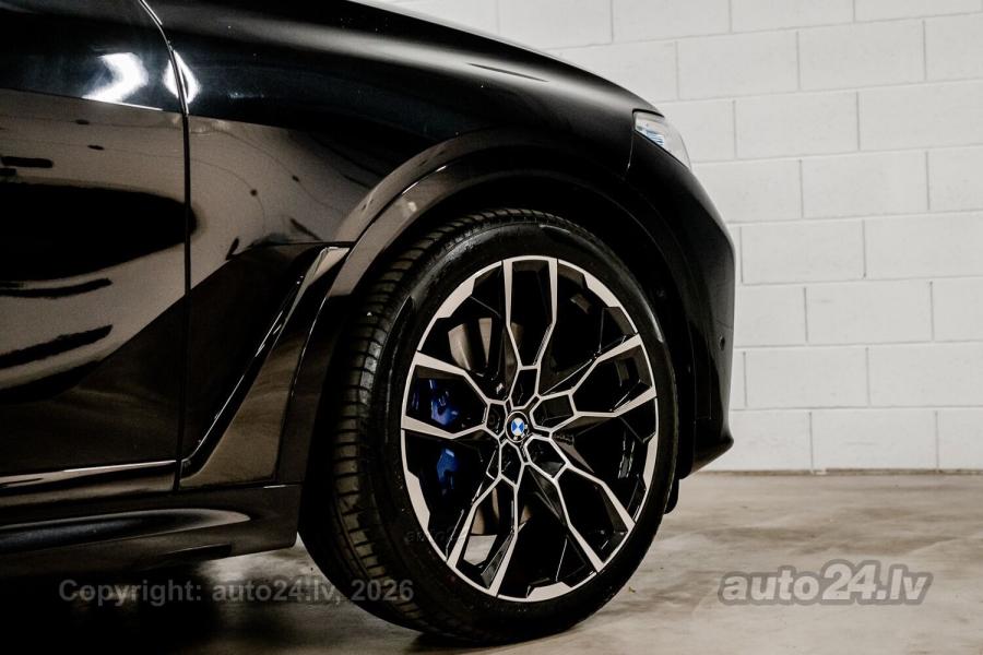 Melns BMW X7 2019 Pērnava, ar dzinēja tilpumu 3.00 L un nobraukumu 154 tūkst. km par 47990 €, foto 10 vietnē AUTOMOTO.COM.LV