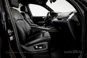 Melns BMW X7 2019 Pērnava, ar dzinēja tilpumu 3.00 L un nobraukumu 154 tūkst. km par 47990 €, foto 12 vietnē AUTOMOTO.COM.LV