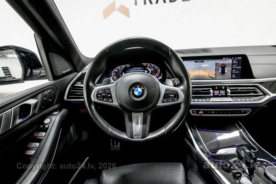 Melns BMW X7 2019 Pērnava, ar dzinēja tilpumu 3.00 L un nobraukumu 154 tūkst. km par 47990 €, foto 15 vietnē AUTOMOTO.COM.LV