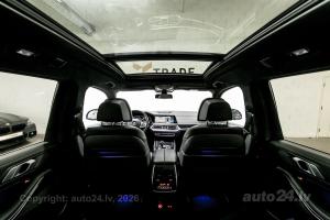 Melns BMW X7 2019 Pērnava, ar dzinēja tilpumu 3.00 L un nobraukumu 154 tūkst. km par 47990 €, foto 16 vietnē AUTOMOTO.COM.LV